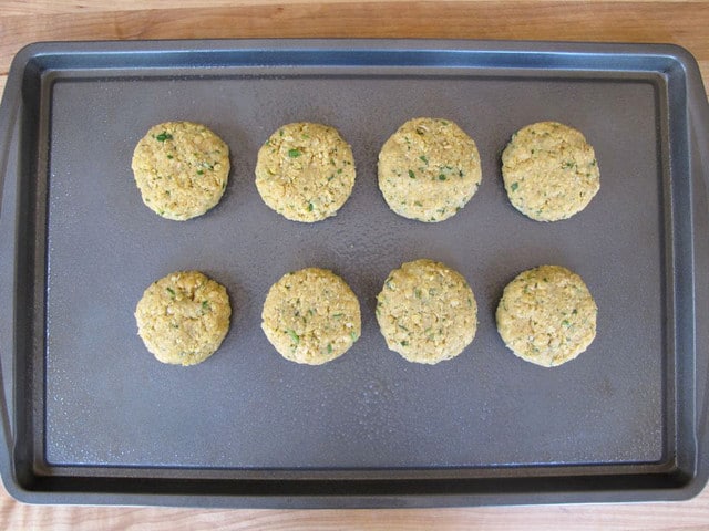 Spicy Panko Chickpea Patties - Crunchy Vegetarian Recipe