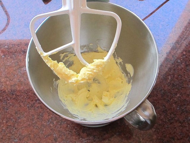 The Old Fashioned Way: Bon Bons Recipe | Tori Avey